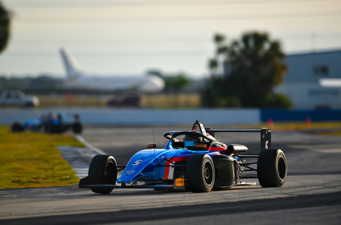 Ava Dobson Looks to Continue Learning in USF Juniors – USOPENWHEELNATION